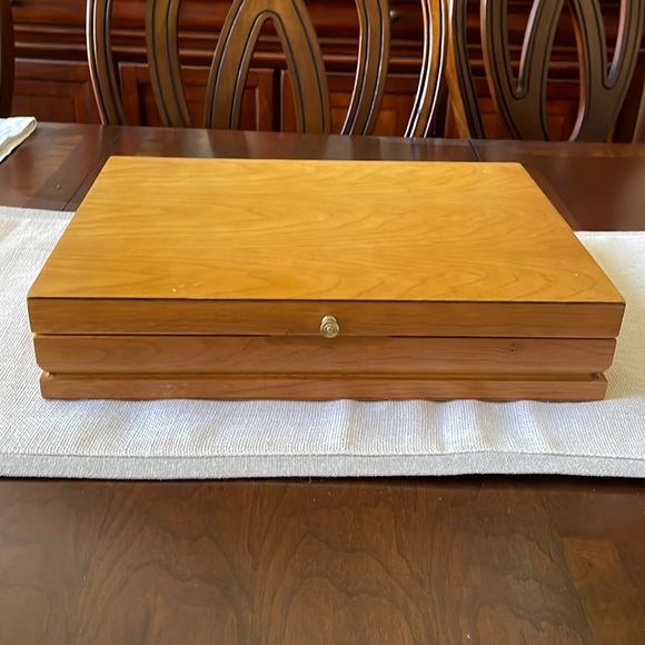 Dining | Vintage Flatware Chest Storage Tarnish Resisting Silverware ...